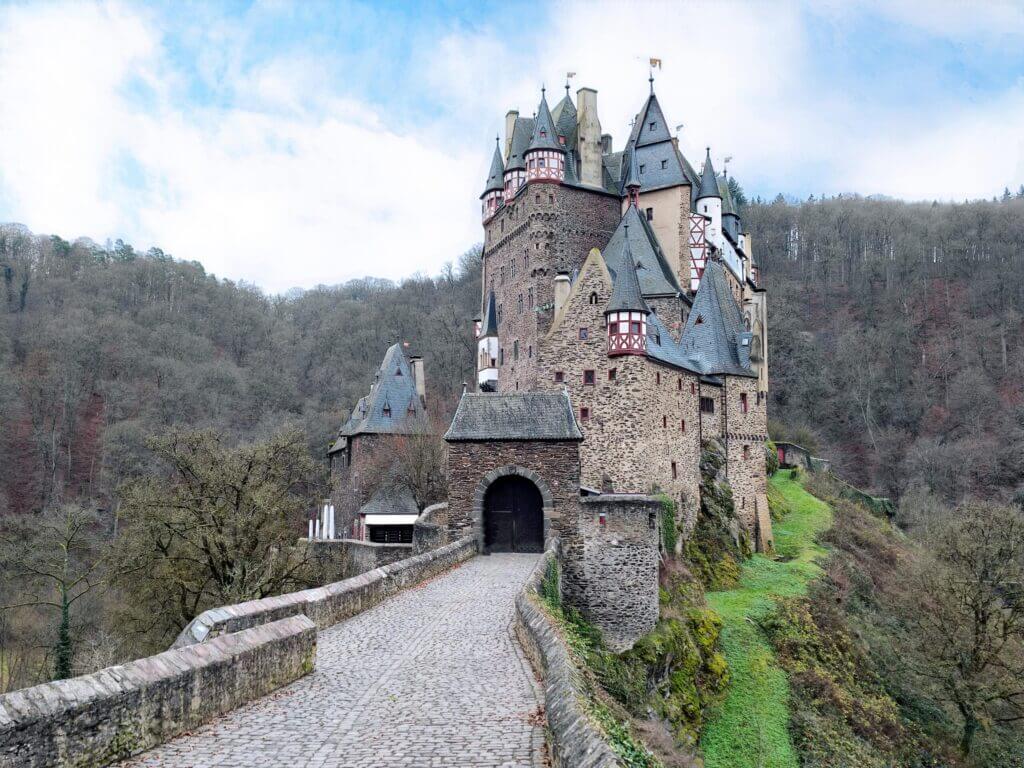 Castillo de Eltz (Burg Eltz) en Alemania: guía para visitarlo en 2026